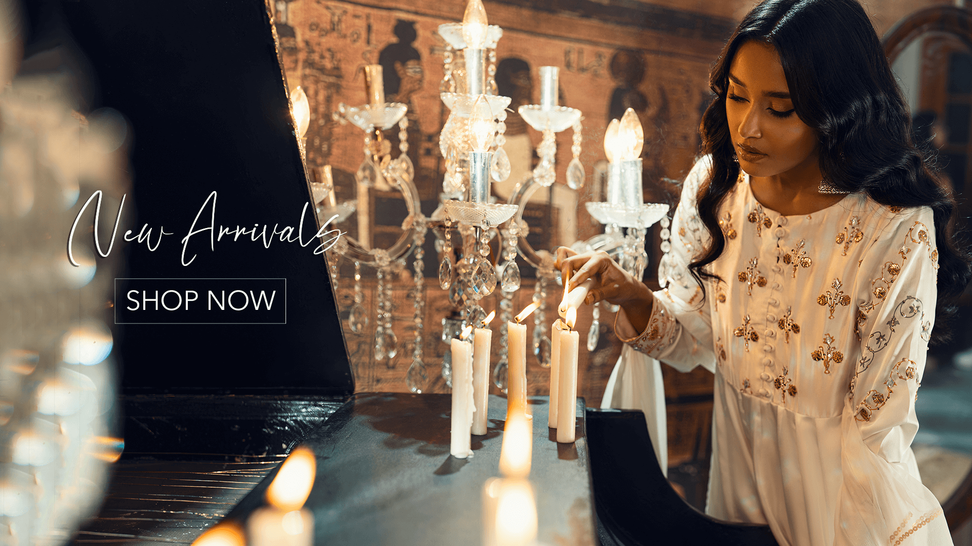 Pakistani Designer Clothing- Delight into the Details – Zaaviay Global