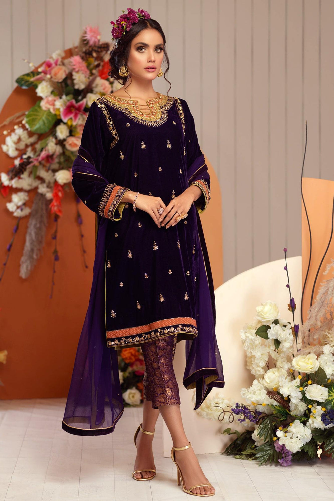 Shajar (Three Piece)-Restocked – Zaaviay Global