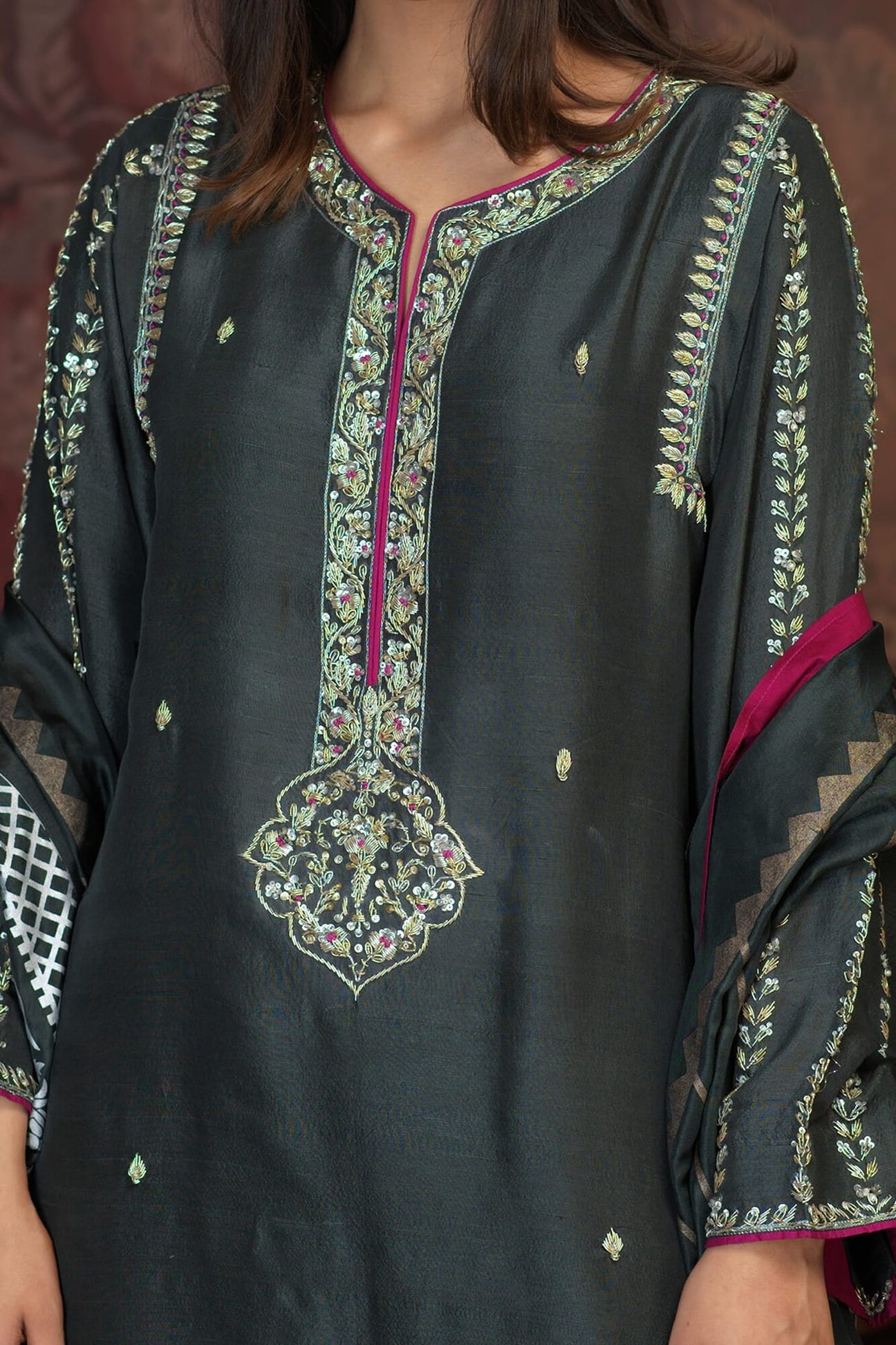 Zeb (Three Piece)-Restocked – Zaaviay Global